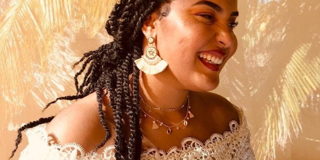 Yeabsera Agonfer · Textile